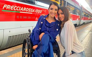 Moda, Iulia Barton e FS Italiane insieme per lancio prima Collezione ...